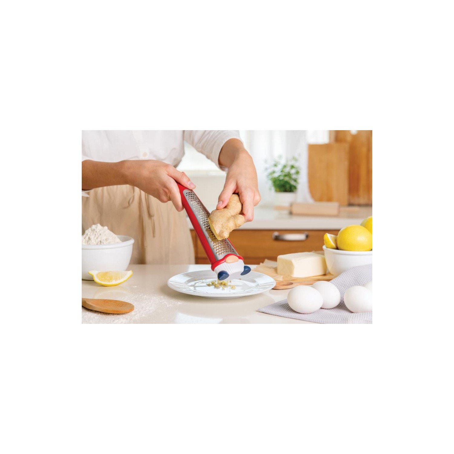 Meet Pepito, the cheese grater that turns hard foods into flavor dust ...